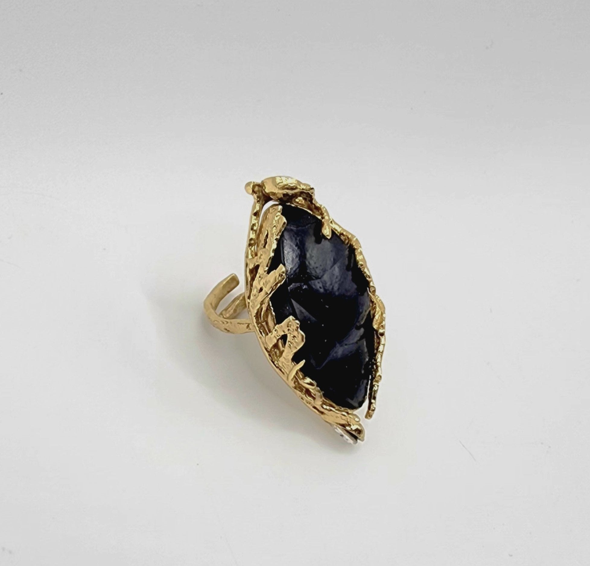 Ios Ring – Apoéla Boutique